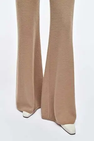 Gabriela Hearst Kaulike Knit Pants In Brushed Cashmere - Camel