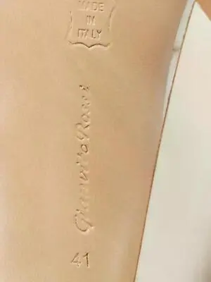 GIANVITO ROSSI Floral-appliqué Pumps