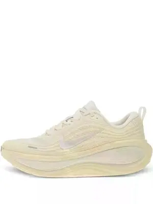 Nike Vomero Plus Sneakers - Neutrals