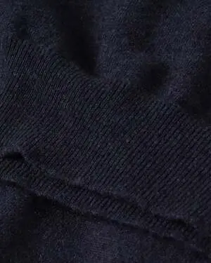 Johnstons Of Elgin Lunan Classic Cashmere Crew Jumper - Navy