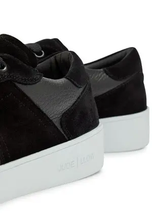 JUDE LLOW Pierre Panelled Grained Leather Sneakers