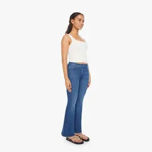 MOTHER Petites The Lil Weekender Nip It In Butt Jeans