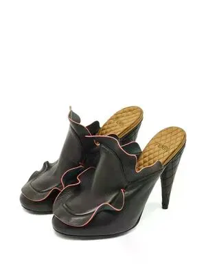 Fendi Ruffled Leather Sandals