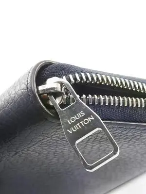 LOUIS VUITTON 2017 Zip Wallet
