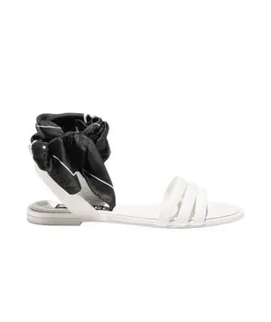 Chanel Sandals In Lambskin And Silk