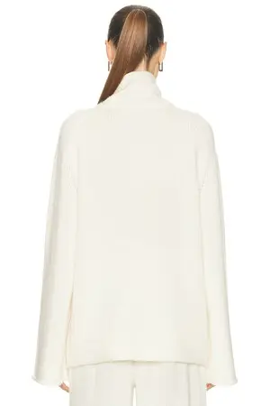 SRG Sukki Cashmere Oversized Turtleneck