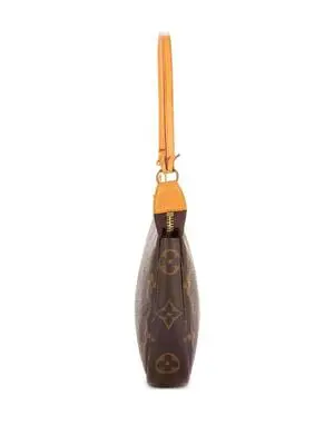 LOUIS VUITTON Pochette Accessoires Handbag - Brown