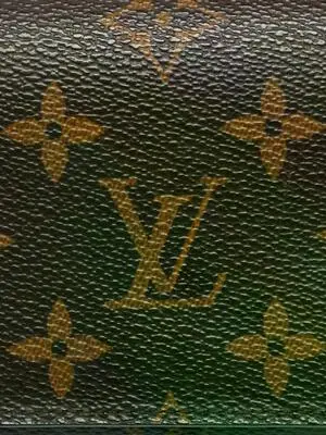 LOUIS VUITTON 2011 Monogram-pattern Leather Wallet