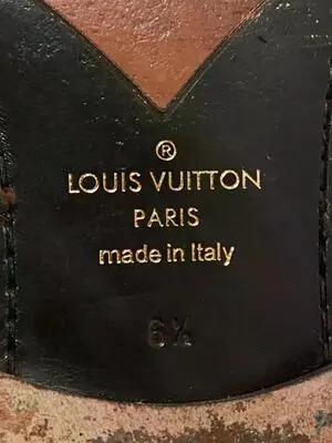 LOUIS VUITTON Montaigne Logo Loafer