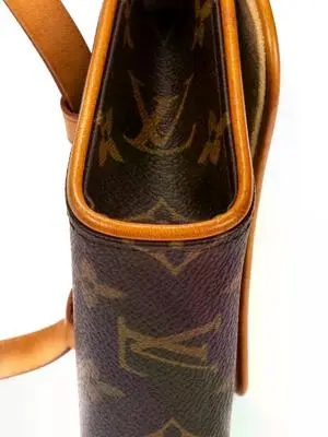 LOUIS VUITTON Pochette Florentine Belt Bag - Brown