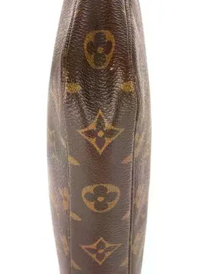 LOUIS VUITTON Pochette Accessoires Handbag - Brown