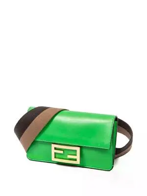 Fendi Logo-plaque Shoulder Bag