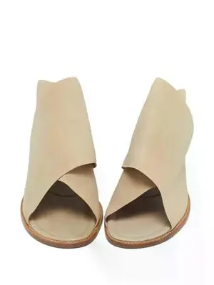 Manolo Blahnik Cream Flat Sandals