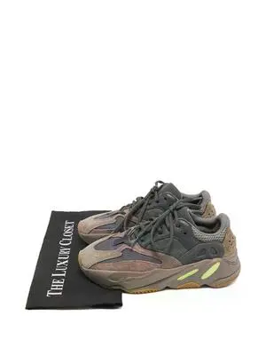 ADIDAS X YEEZY Boost 700 Sneakers - Grey