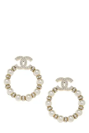 Chanel Cc Circle Earrings - Gold