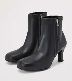 Loewe Leather Bobine Ankle Boots 75