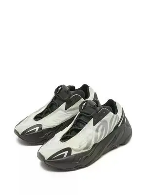 Yeezy Boost 700 Sneakers