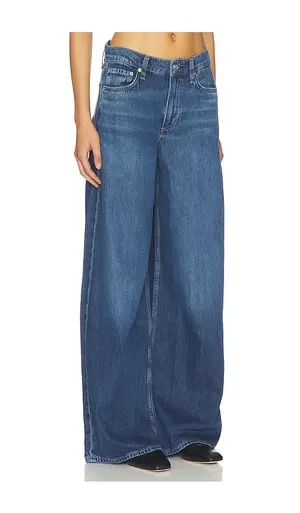 Rag & Bone Featherweight Sofie Jeans - Emerson