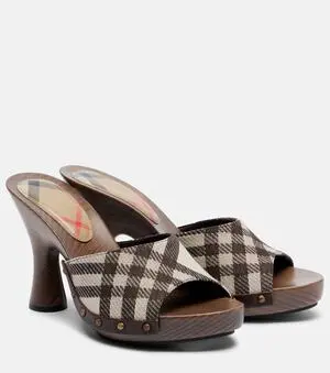 Burberry Check Sandals - Multicoloured
