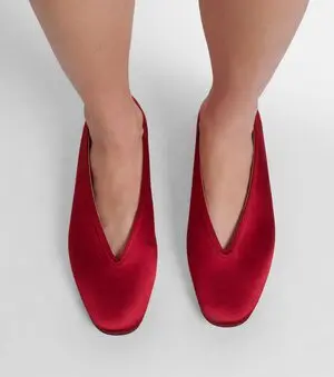 Le Monde Beryl Luna Satin Ballet Flats - Red