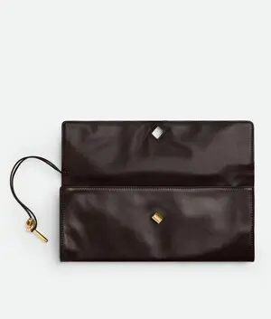 Bottega Veneta Andiamo Top Handle Clutch - Fondant