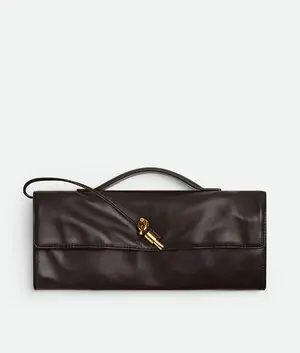 Bottega Veneta Andiamo Top Handle Clutch - Fondant