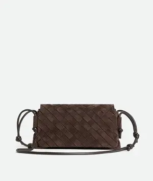 Bottega Veneta Intrecciato Suede Pouch - Fondant