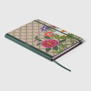 Gucci Large Gg Notebook With Print - Beige