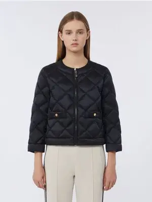 Max Mara Short Quilted Water-repellent Down Jacket - Black