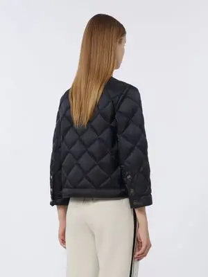 Max Mara Short Quilted Water-repellent Down Jacket - Black