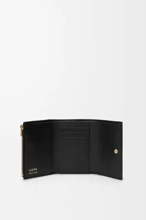 Loewe Small Vertical Wallet In Smooth And Grained Leather Skin - Black
