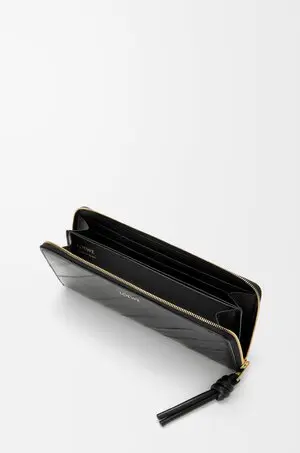 Loewe Knot Slim Zip Around Wallet In Eel - Black