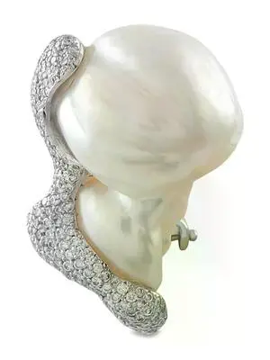 YVEL Diamond And Baroque Pearl Clip-on Earrings