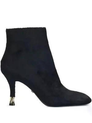 Lola Cruz Pointed Toe Heeled Boots