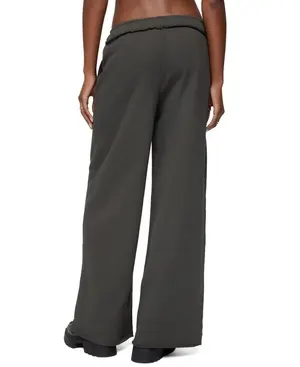 EDIKTED Wrenn Studded Wide-leg Sweatpants
