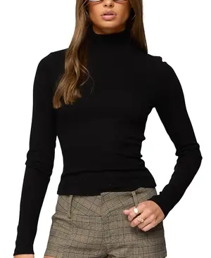 Edikted Slim Fit T-shirts For Women