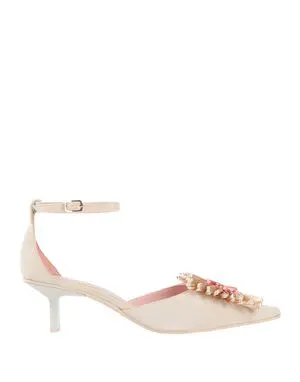 RAS Pumps With Floral Appliqués