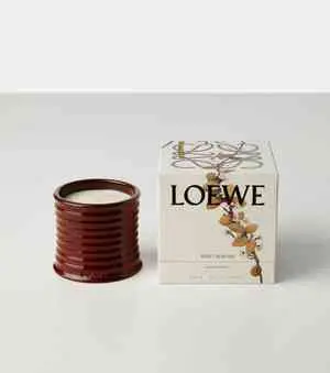 Loewe Sweet Almond Medium Scented Candle - Red