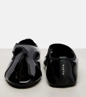 Alaïa Criss-cross Leather-trimmed Ballet Flats - Black
