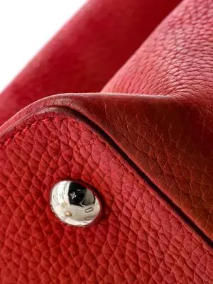 LOUIS VUITTON Capucines Mm Satchel - Red