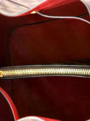 LOUIS VUITTON Néonoé Damier Mm Bucket Bag