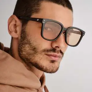 Le Specs Le Domino + Sunglasses