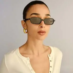 Le Specs Pilferer Rectangle Sunglasses - Black