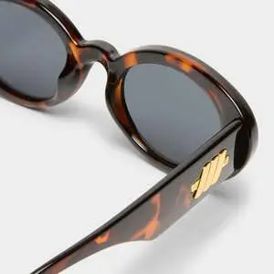 Le Specs Nouveau Vie Oval Sunglasses