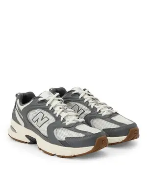 NEW BALANCE 530 Sneakers