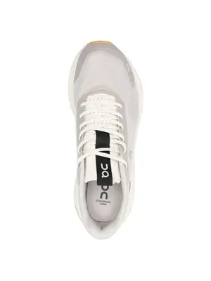 On Cloud Nova Sneakers - Beige