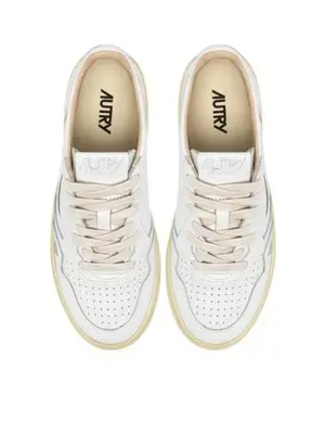 AUTRY Medalist Low Top Sneakers - Silver