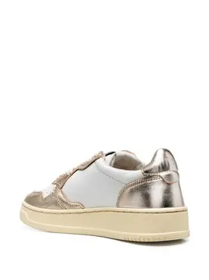 AUTRY Medialist Low Leather Sneakers - Silver