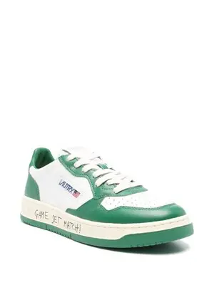 AUTRY Medalist Low Leather Sneakers