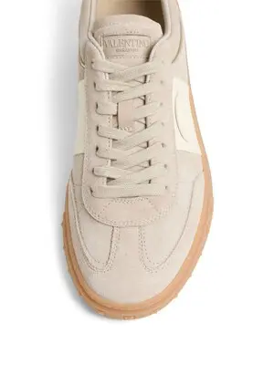 Valentino Garavani Upvillage Leather Sneakers - Beige